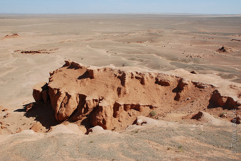 Femina.hr: Mongolija - džipovima po pustinji Gobi